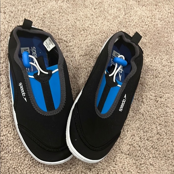 Speedo | Shoes | Speedo Black And Blue Water Shoes With Durable Design ...